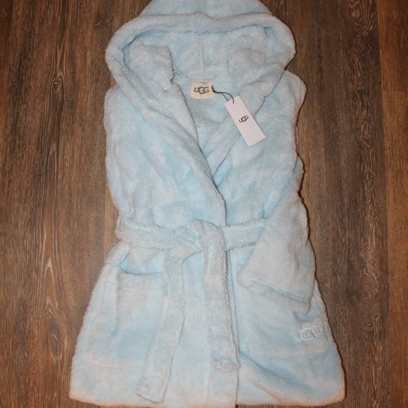 UGG | Intimates & Sleepwear | Nwt Ugg Plush Aarti Womens Bath Robe Blue ...